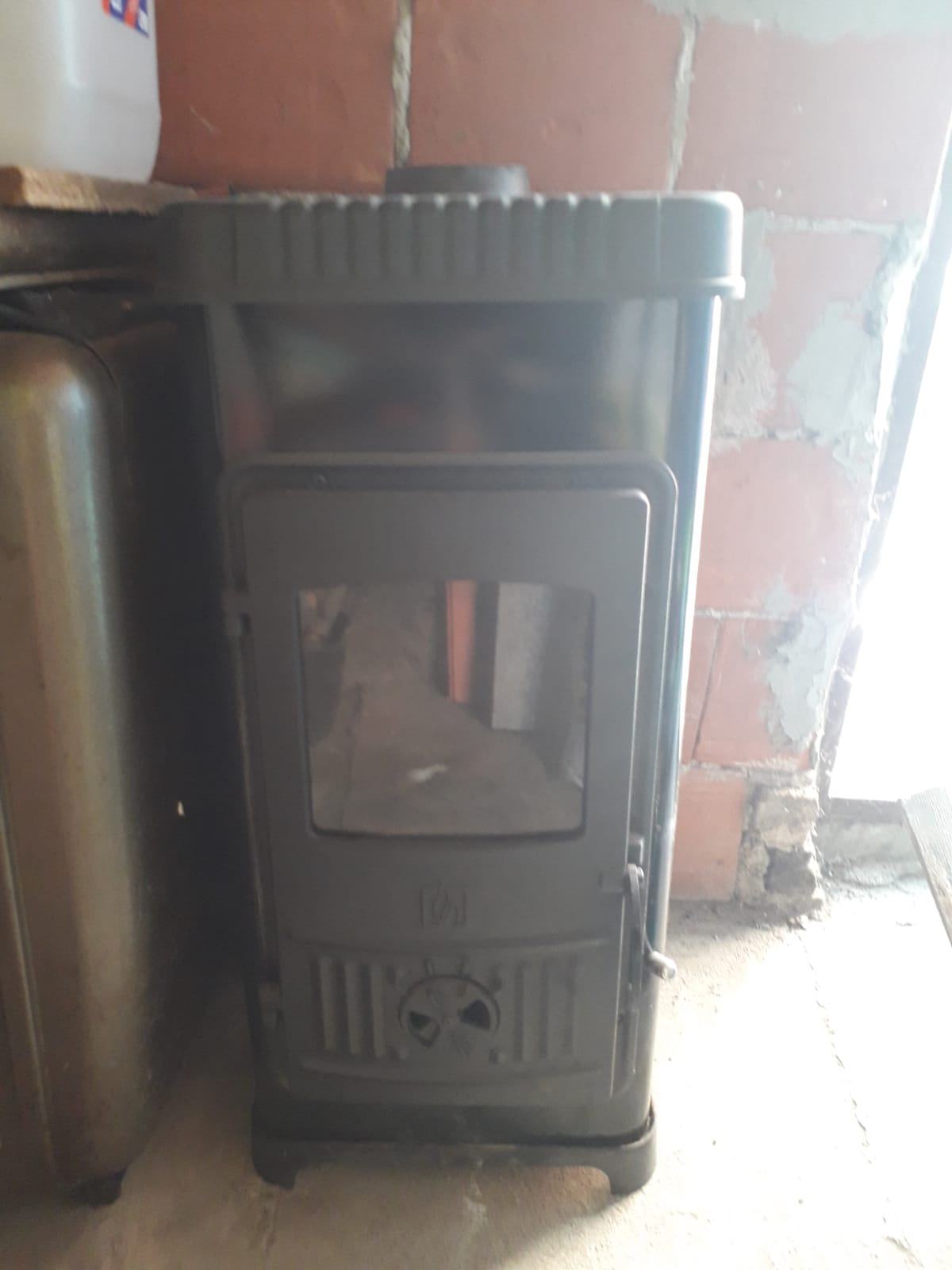 PEĆ PLAMEN - DORA N8