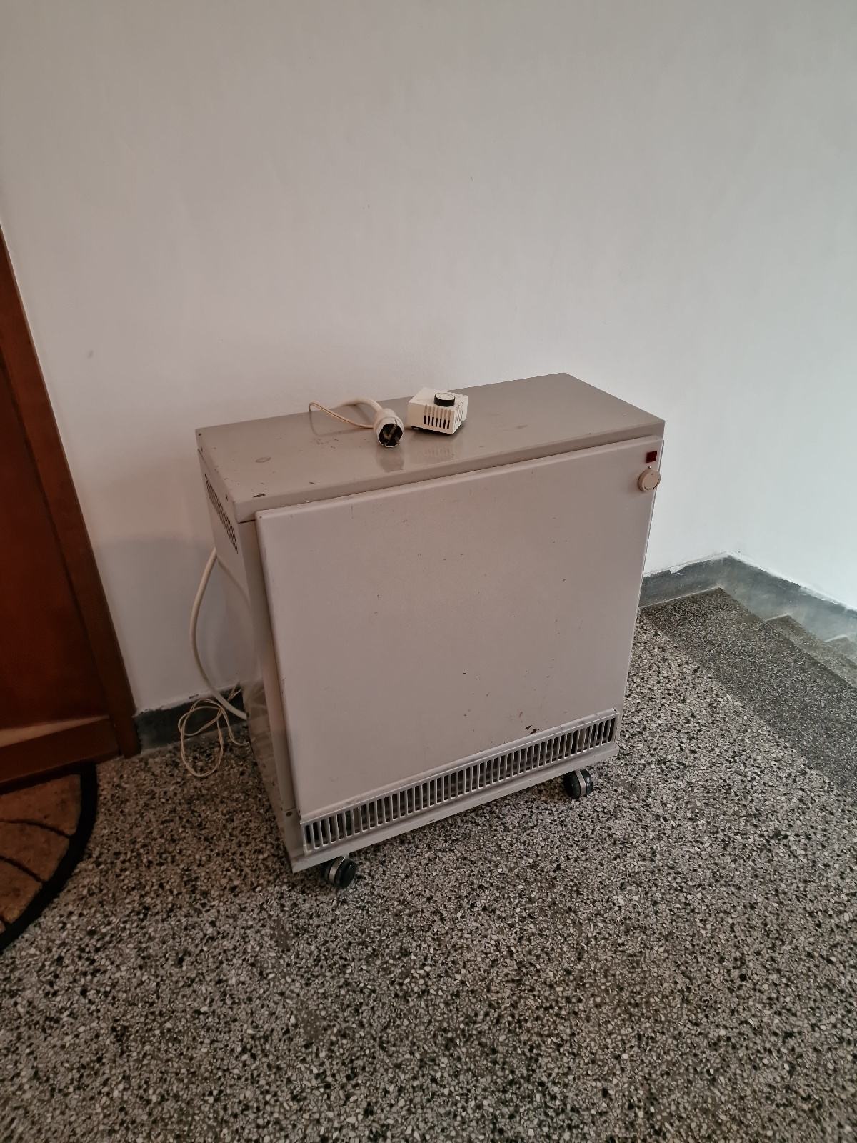 Pokljanjam termo peć 2 kW