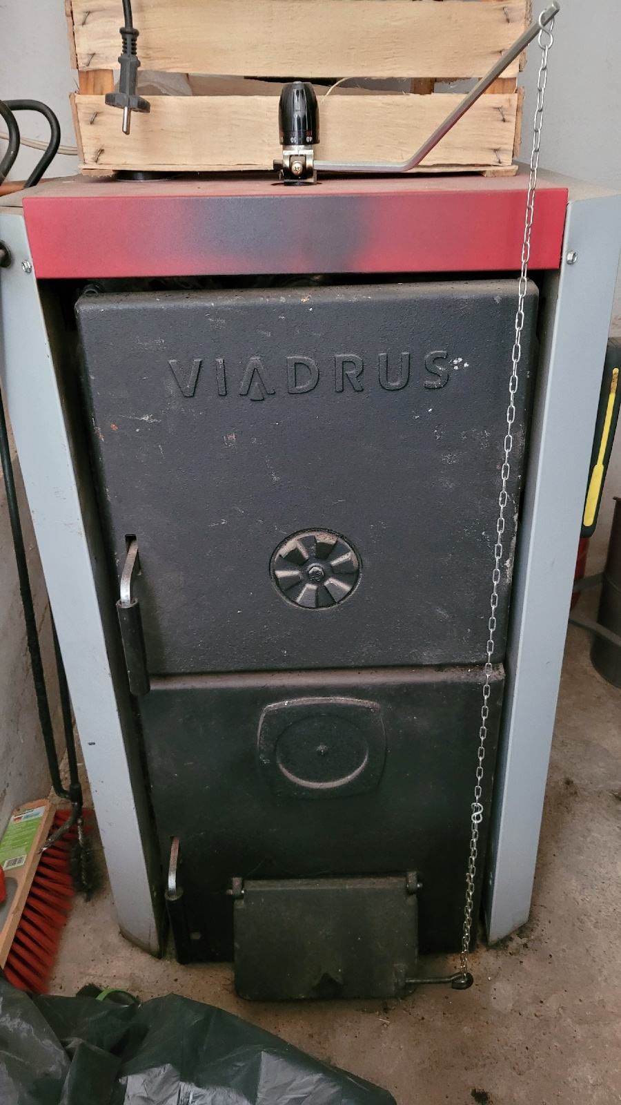 Viadrus U22 peć na kruto gorivo