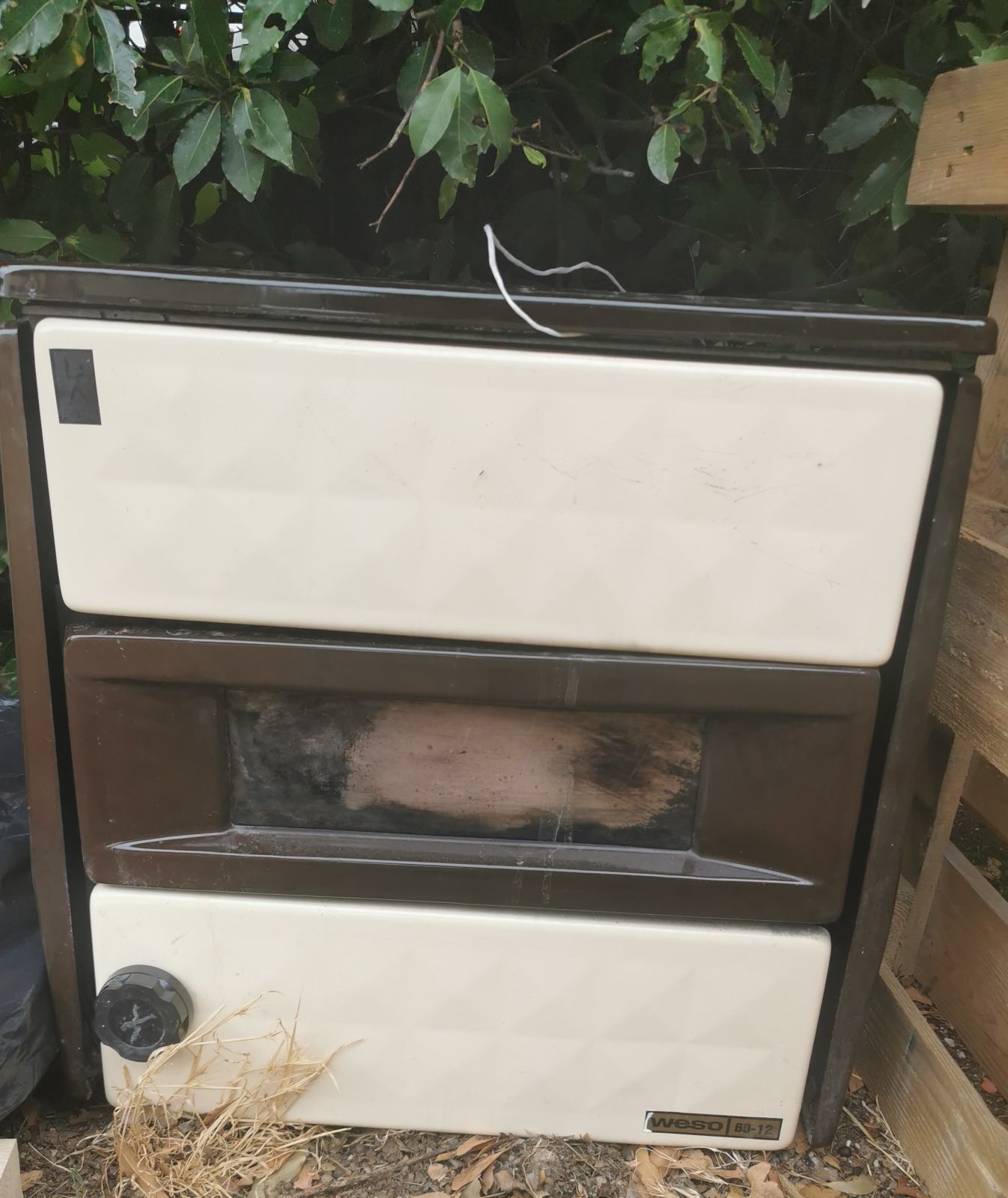 WESO PEĆ NA DRVA (60-12)