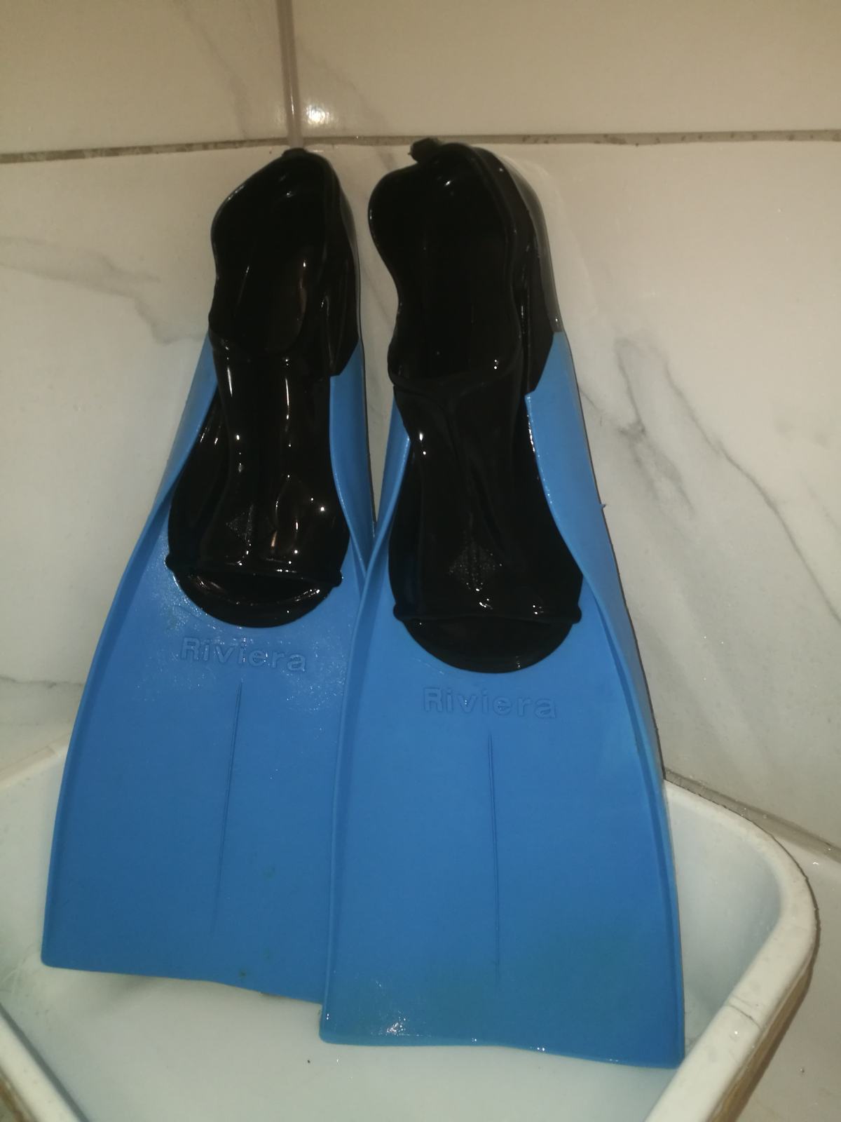 RIVIERA MARES peraje, br 42-44, očuvane, 10 eura, Zg