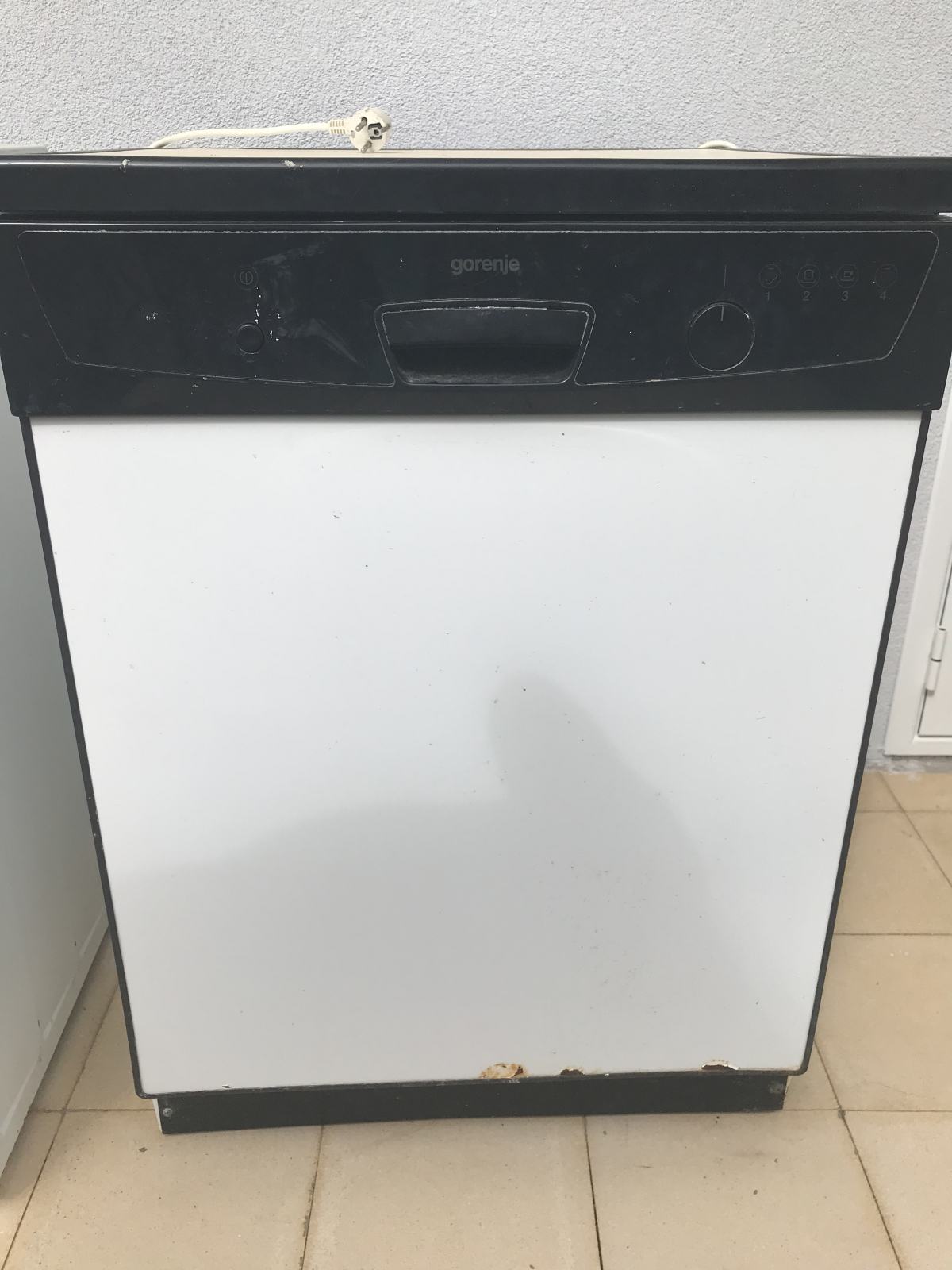 Perilica posudja Gorenje