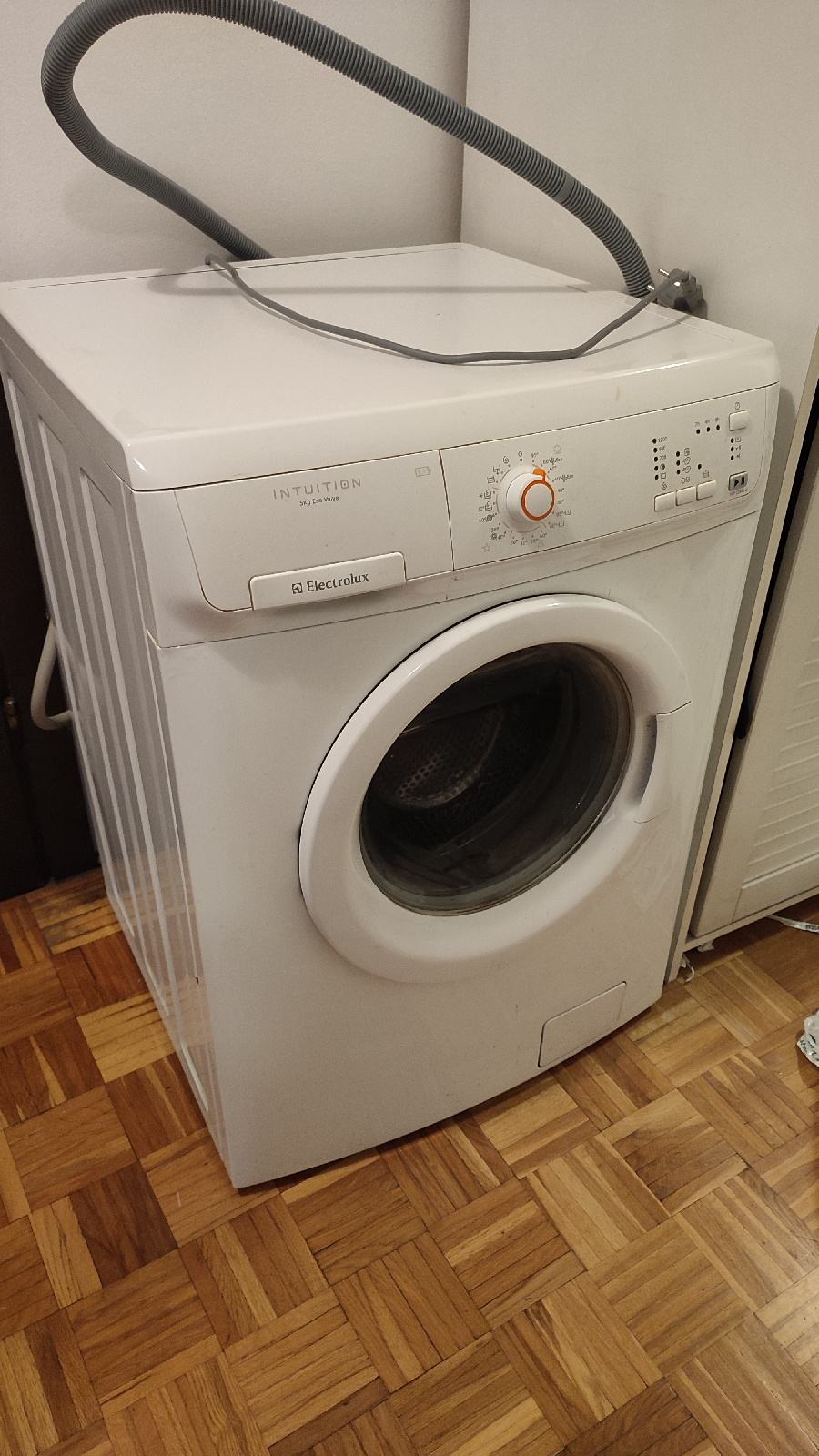 Perilica rublja ELECTROLUX INTUITION 5kg