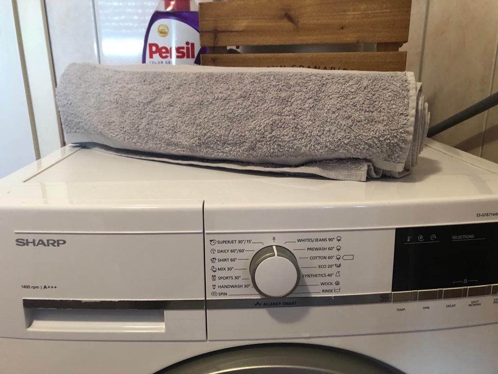 Hitno prodajem ispravnu i malo korištenu perilicu rublja SHARP