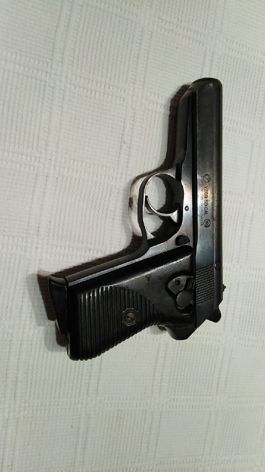 Pištolj CZ 7,65