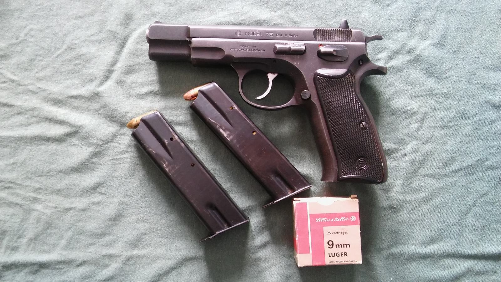 Lovački pištolj ČZ M75 9 MM dugi