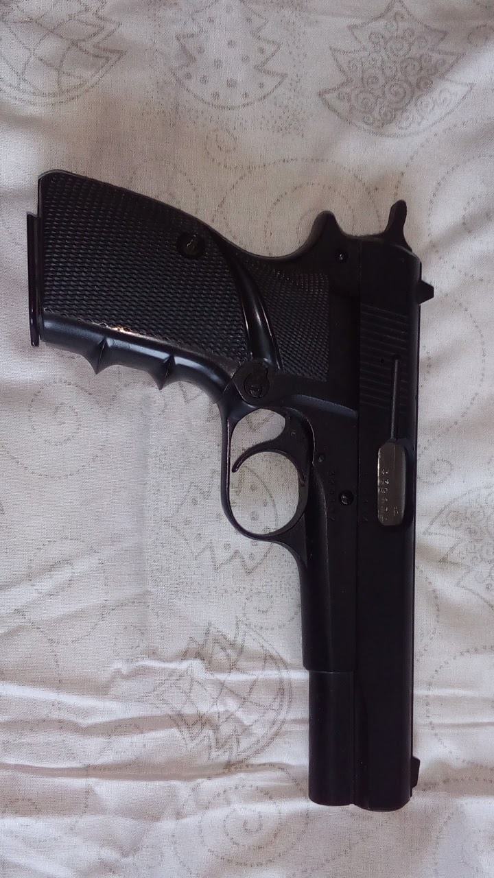 LOVAČKI PIŠTOLJ FM M90 HI POWER CAL. 9MM