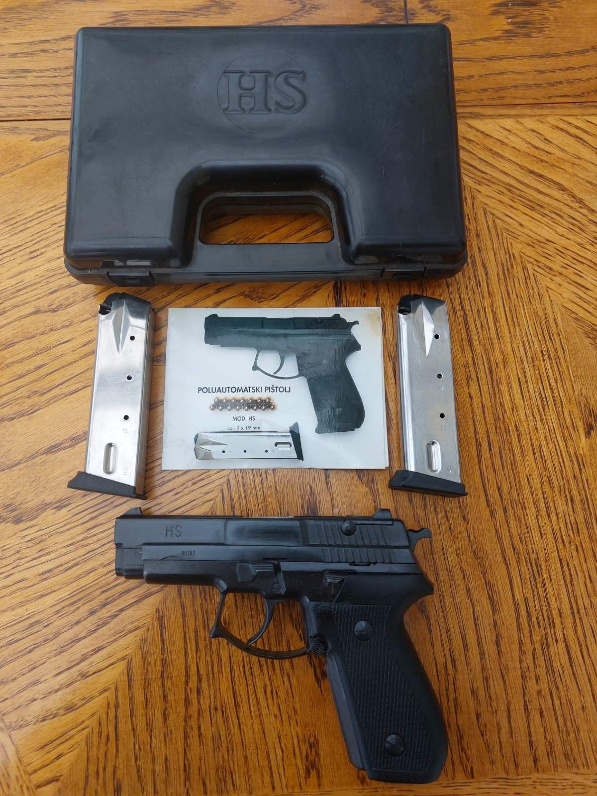 Lovački pištolj HS