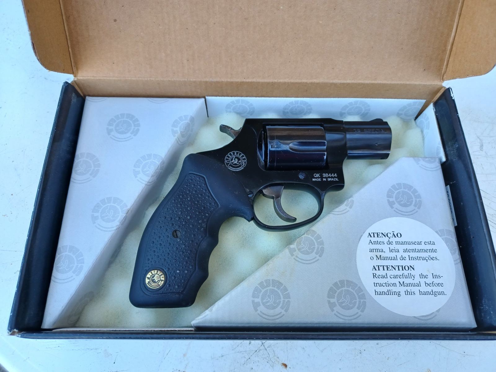 TAURUS 85 ,38 SPL 2 ULTRA LITE