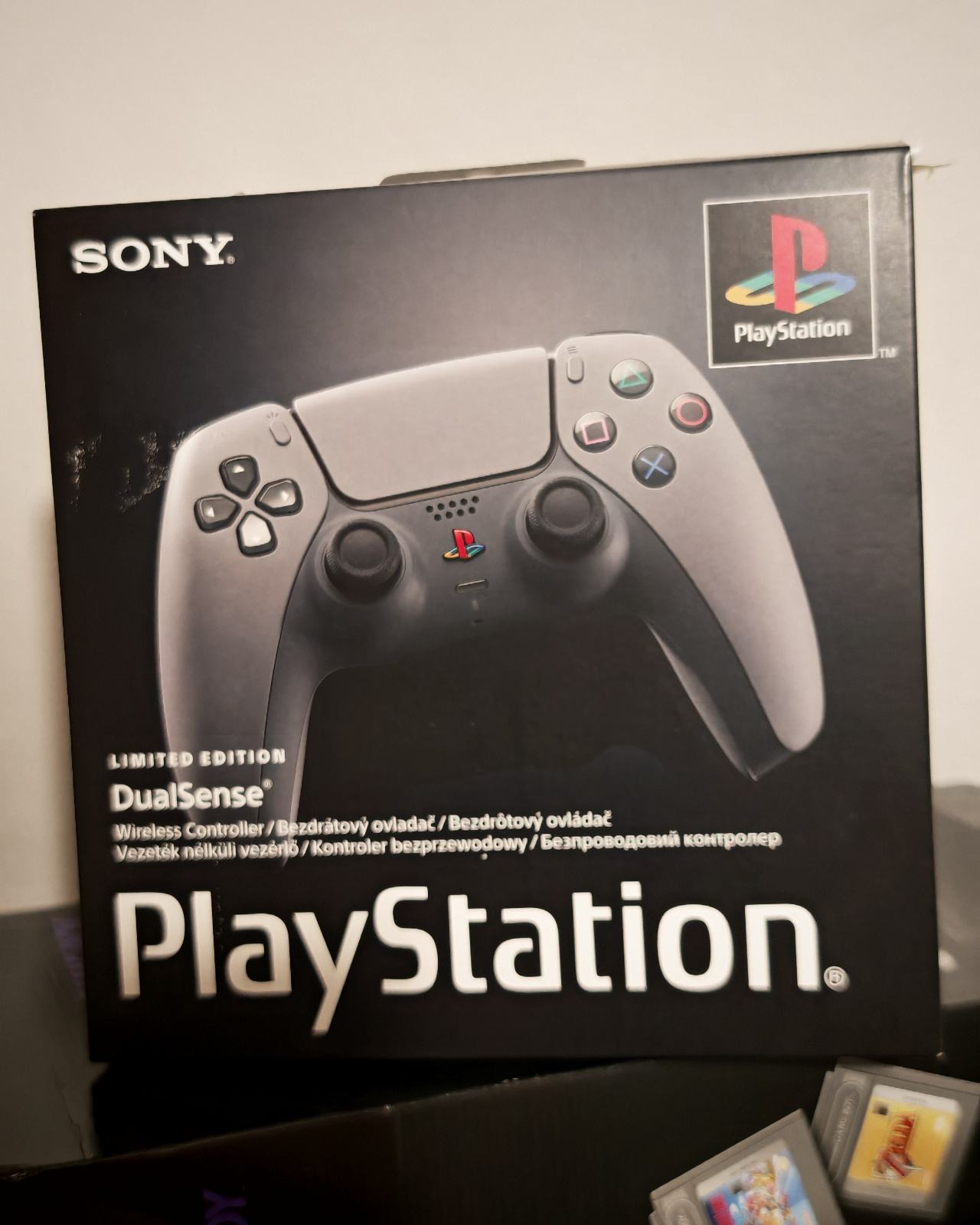 PlayStation DualSense 30th Limited edition