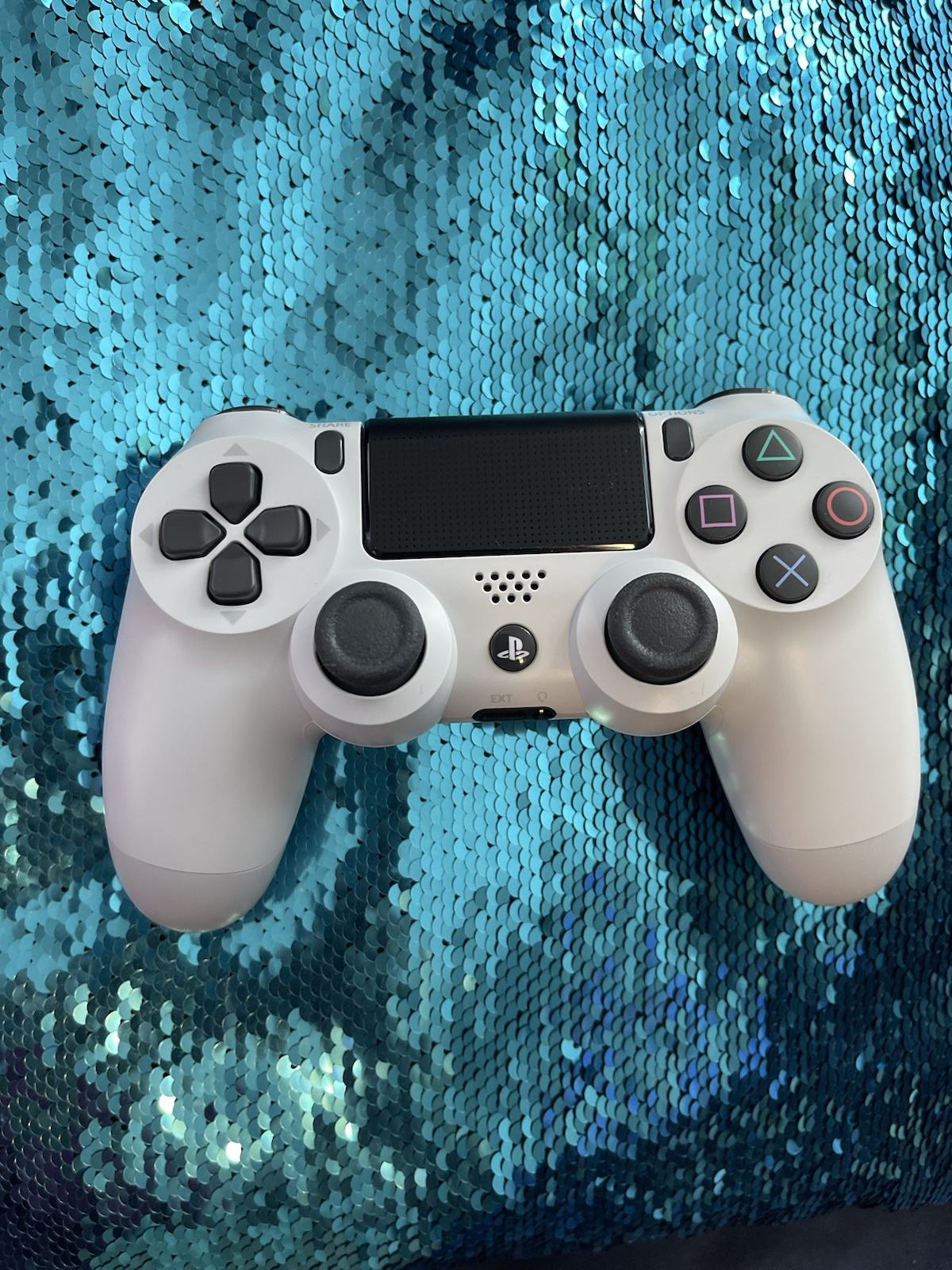 PS4 DualShock 4 Controller Glacier White V2 - NOVO
