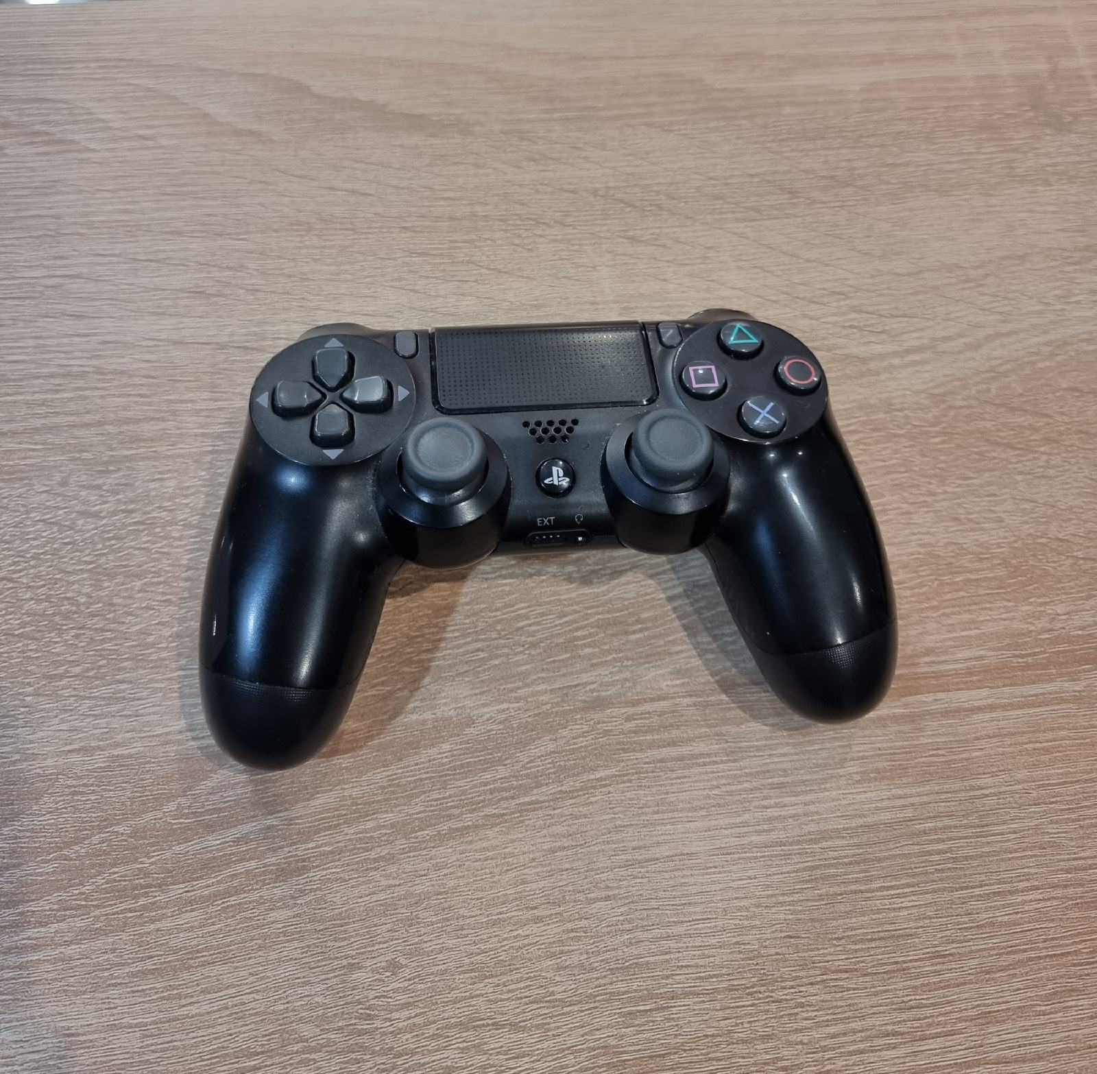 PS4 KONTROLER *DO 24 RATE* POVOLJNO! R1!