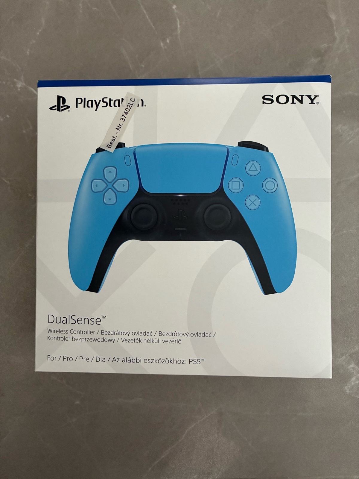 PSP 5 DualSense wireless controller