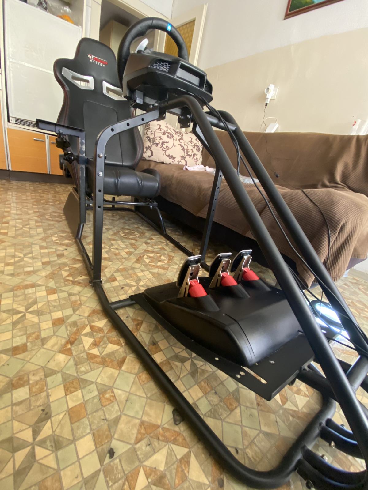 Logitech G29 + GT Omega racing cockpit