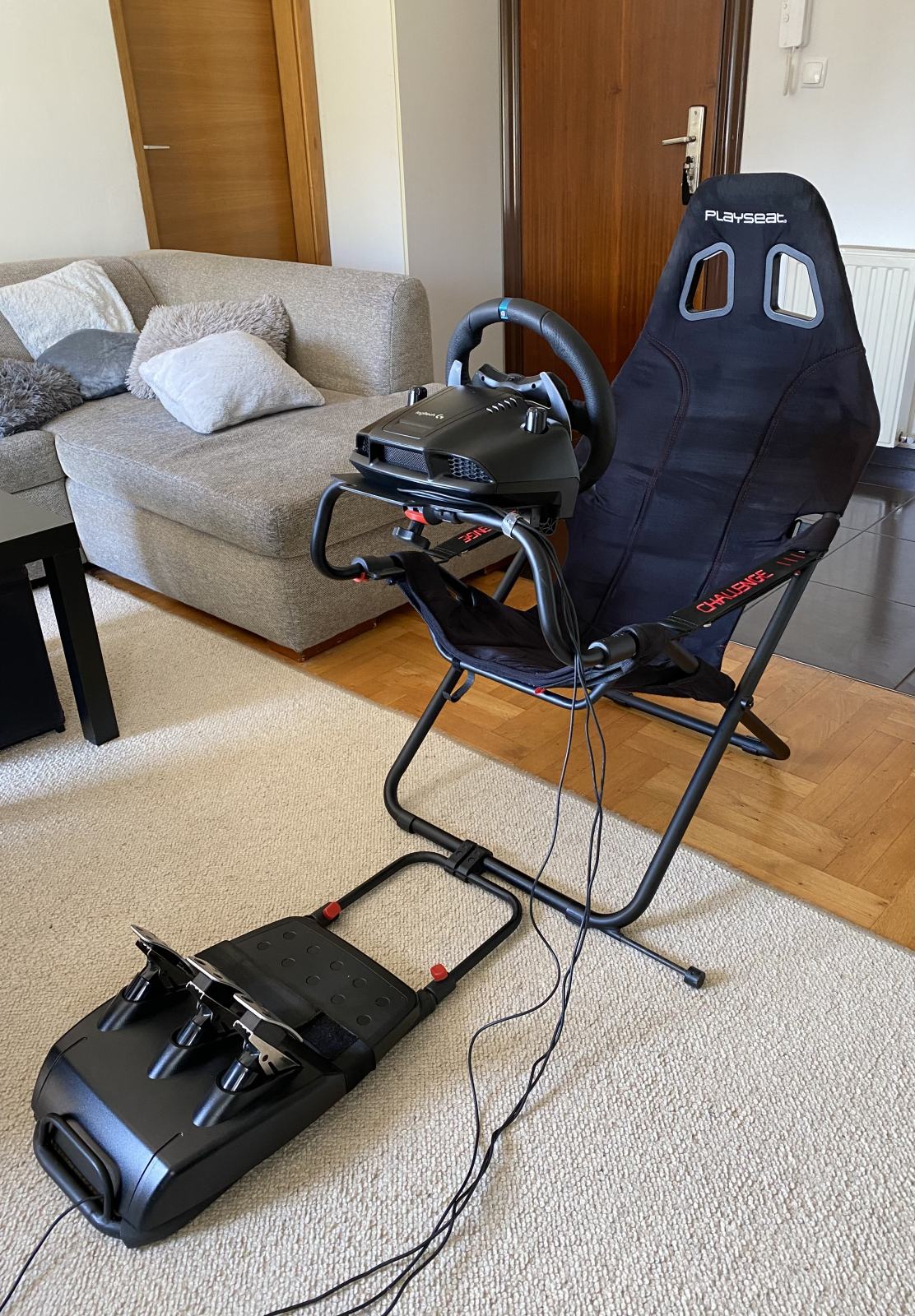 Logitech G29 + Playseat challenge
