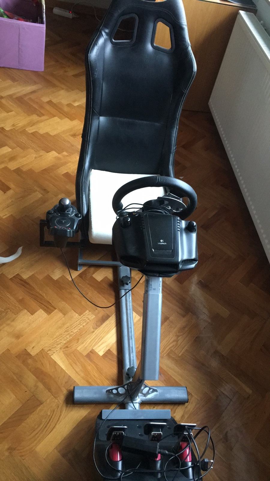 Playseat i Logitech G27