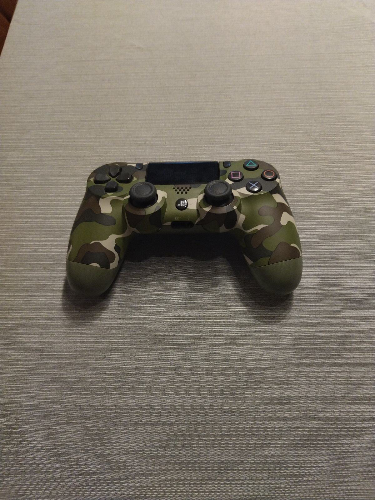 PS4 Sony Dual shock controller