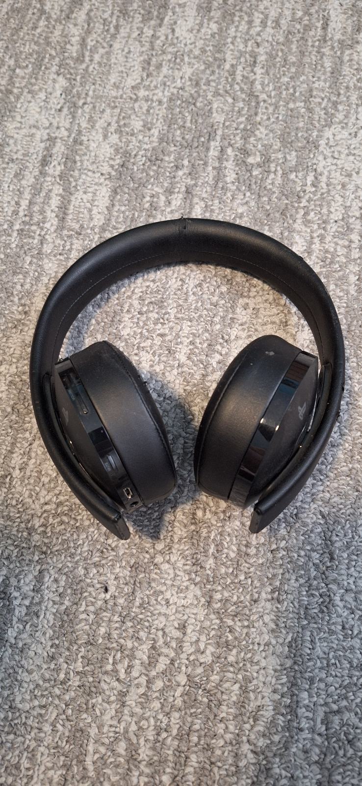 PS4 Wirelles Gold Slusalice/ostecene