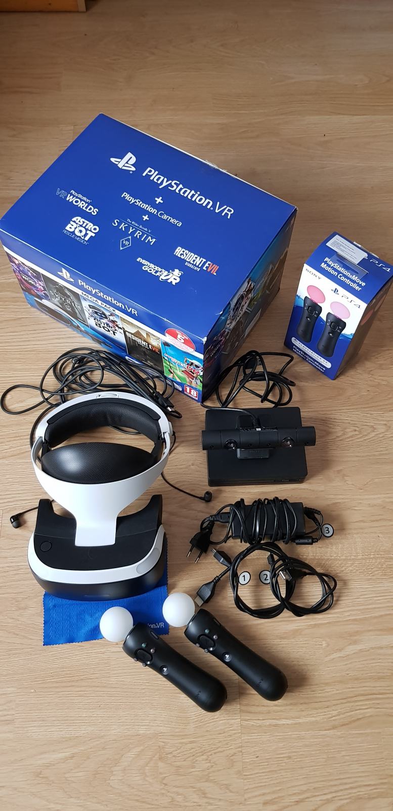 PSVR MEGA PACK + Ps MoveTwin Pack + 8 VR igrica