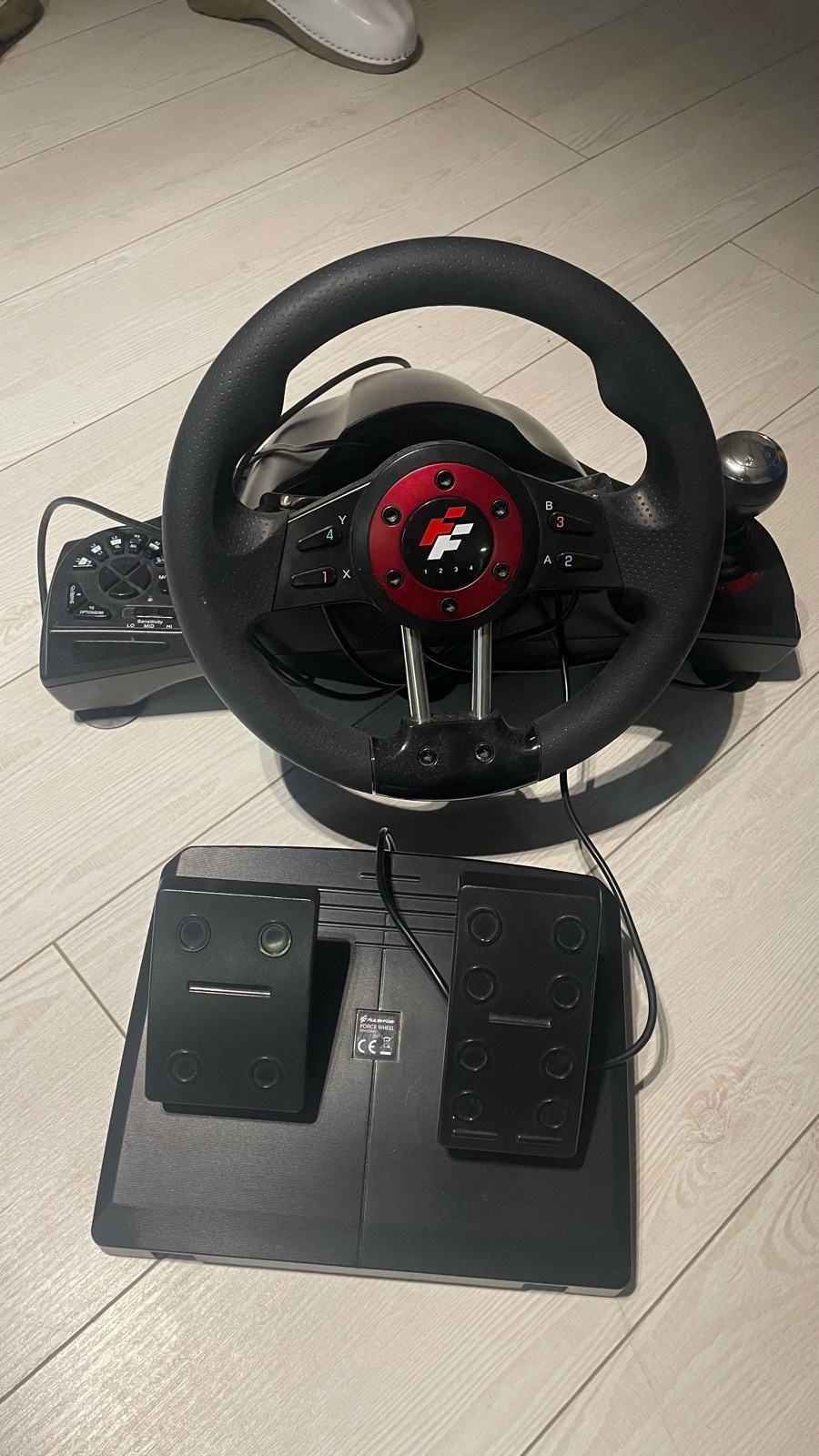 Volan Force Flashire (PS4,XBOX,PC,SWITCH)