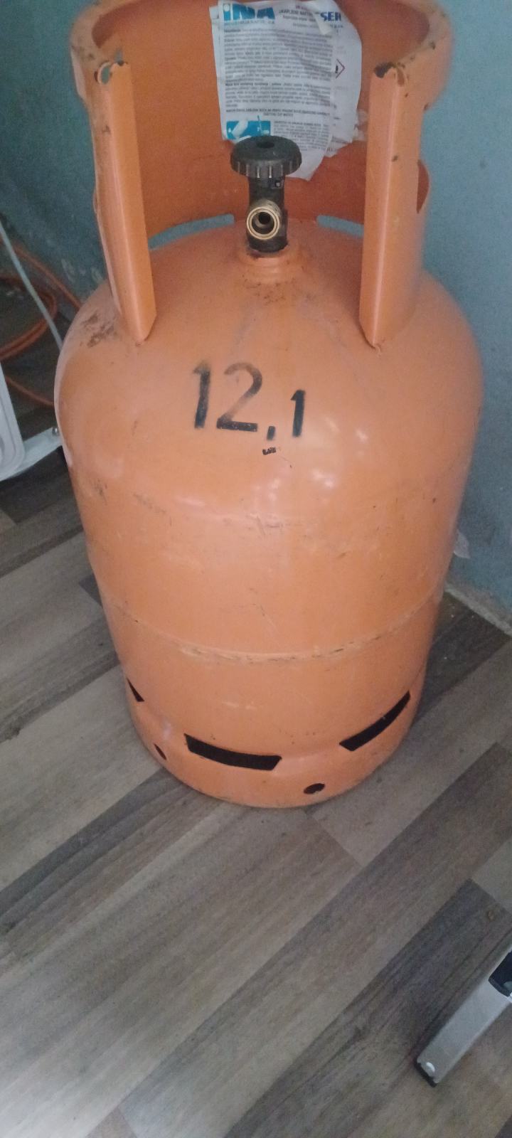 Plinska boca za kucanstvo