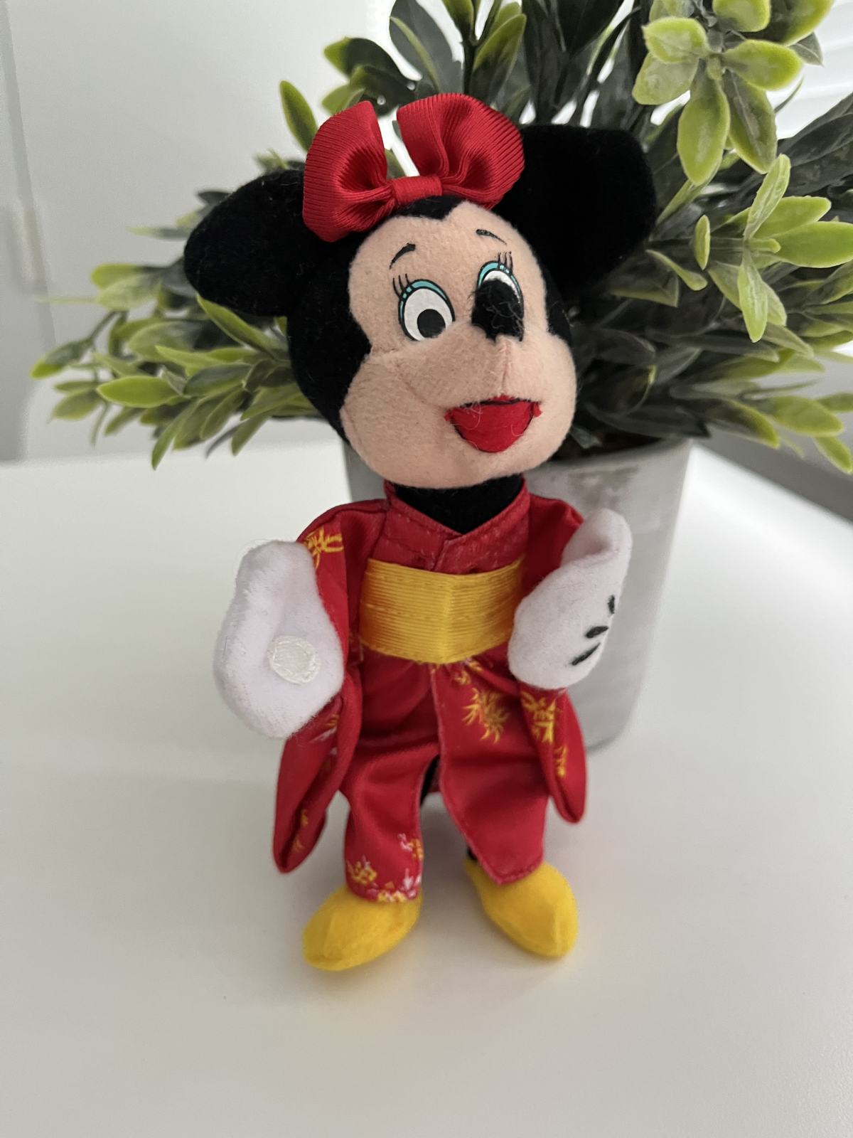 Minnie Mouse Geisha Disney Disneyland Paris 2000 McDonalds Plush