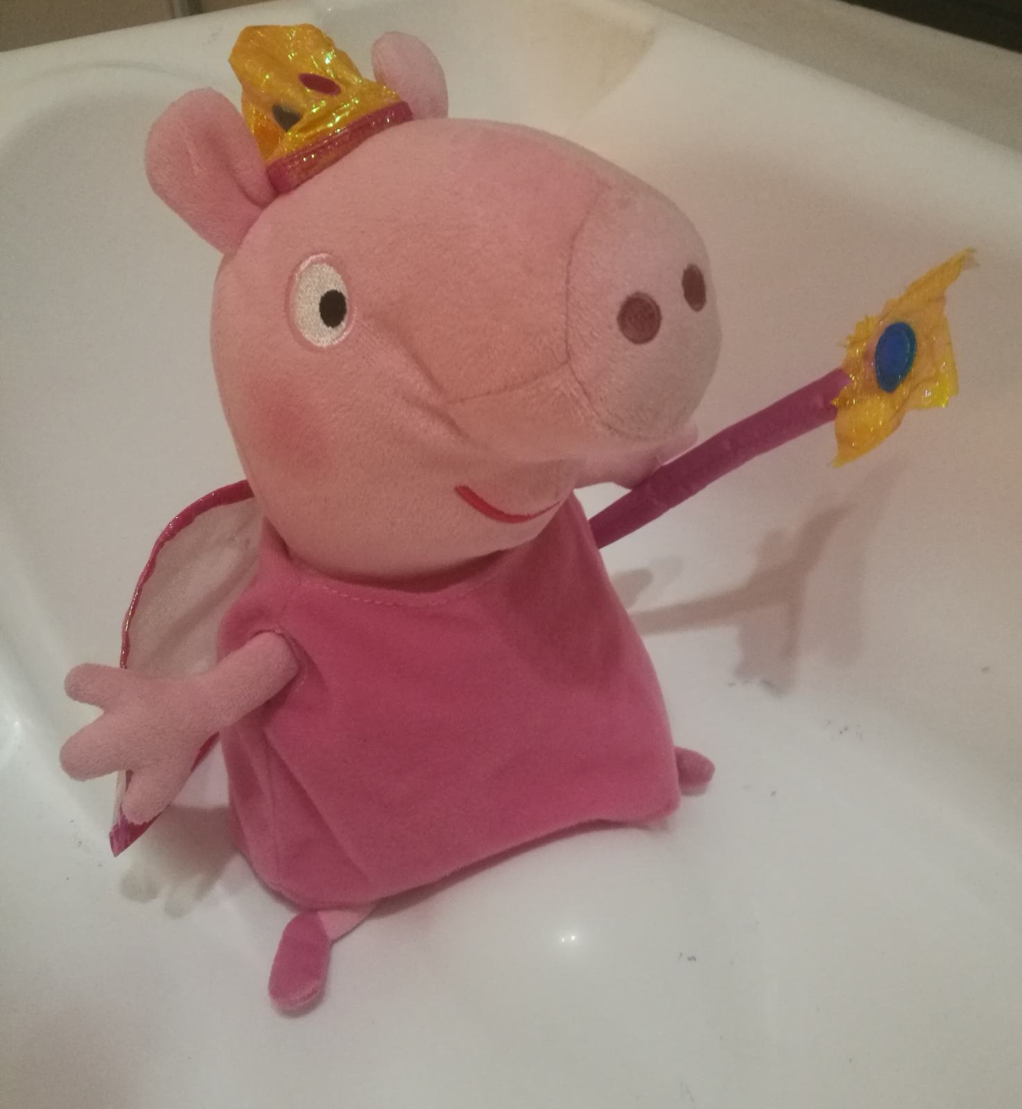 Praščić Pepa Pig 25 cm, očuvana, 5 eura, Zg