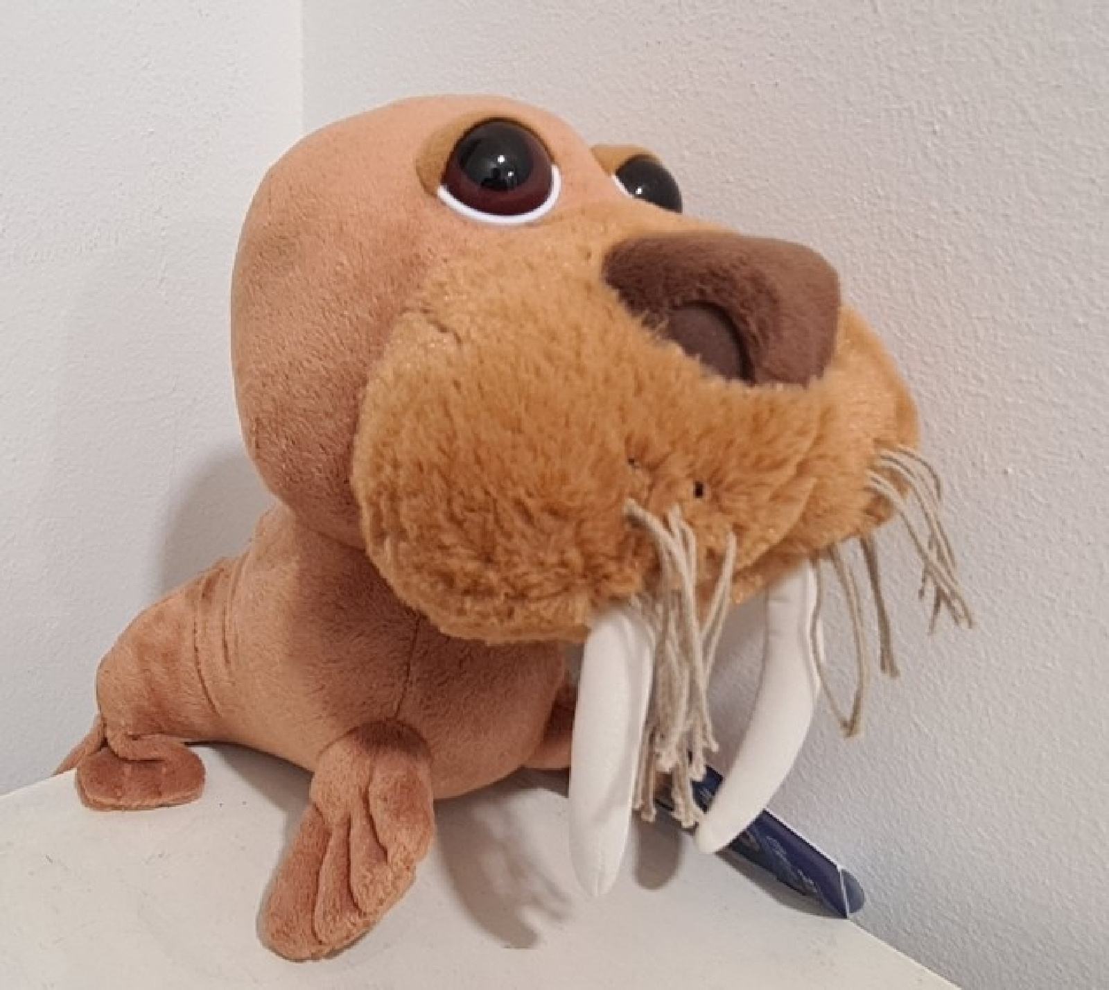 Plišanac Morž iz serije Morsovci