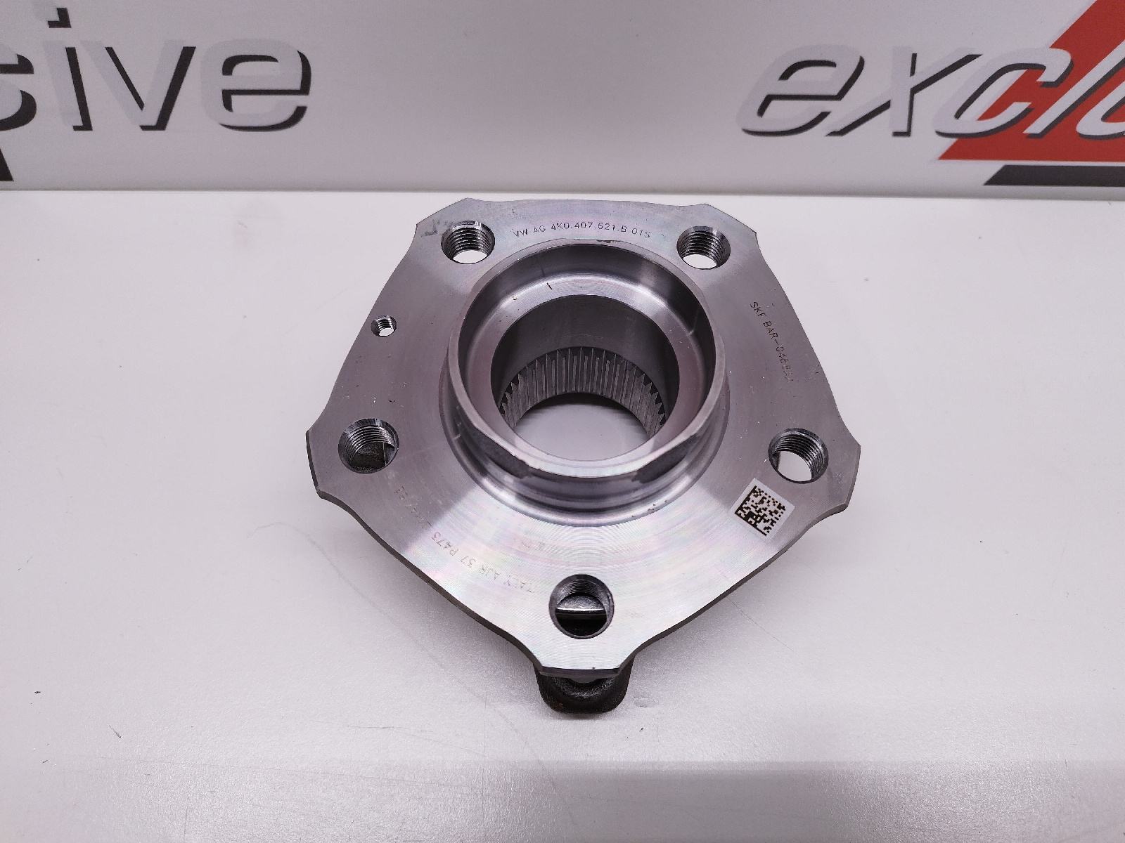 Audi A4,A5,A6,A7,A8,Q5,Q7,RS4,RS5 NOVI LEŽAJ KOTAČA ***8W0407625G***
