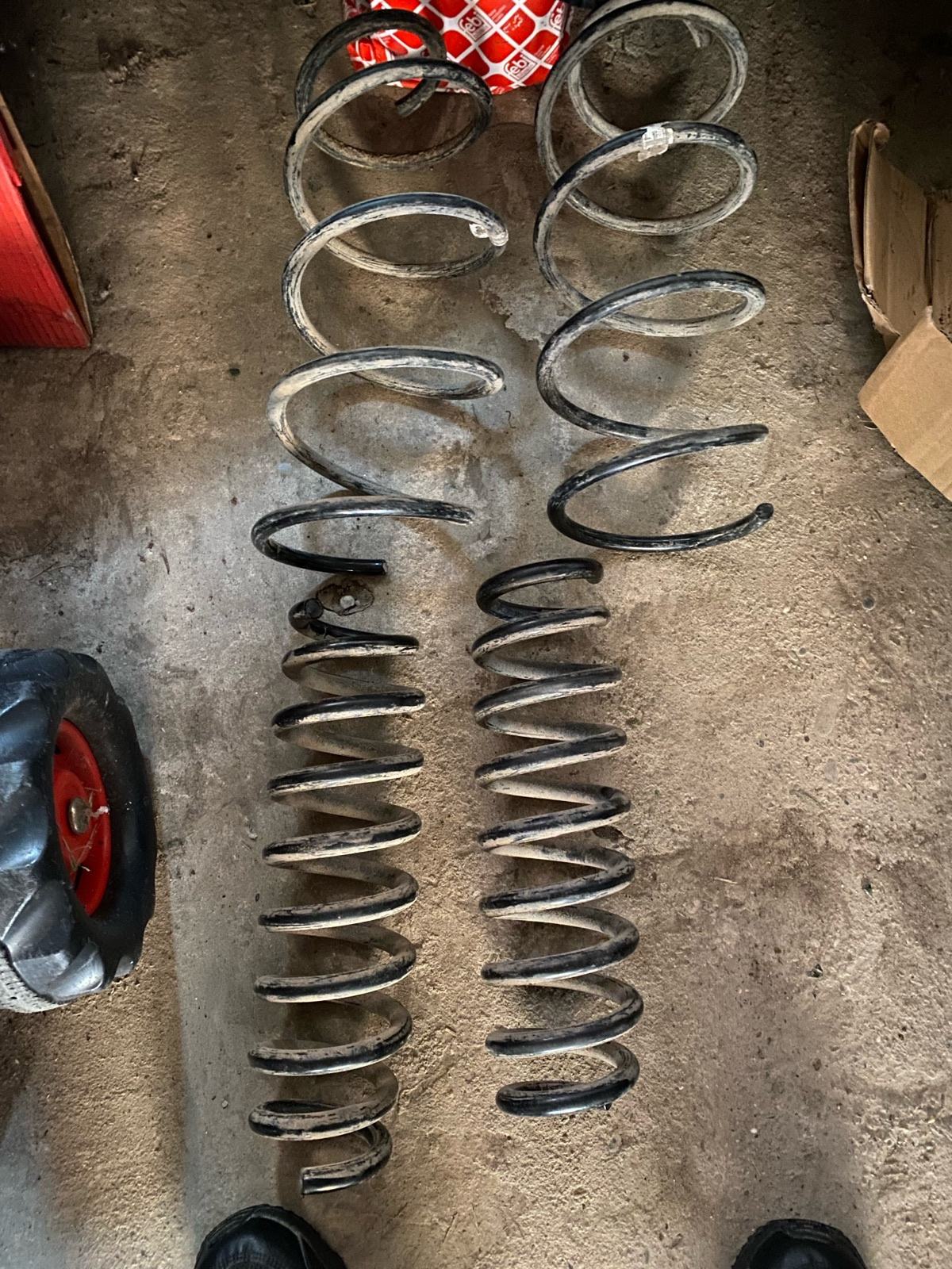 BMW E90 ORGINAL OPRUGE