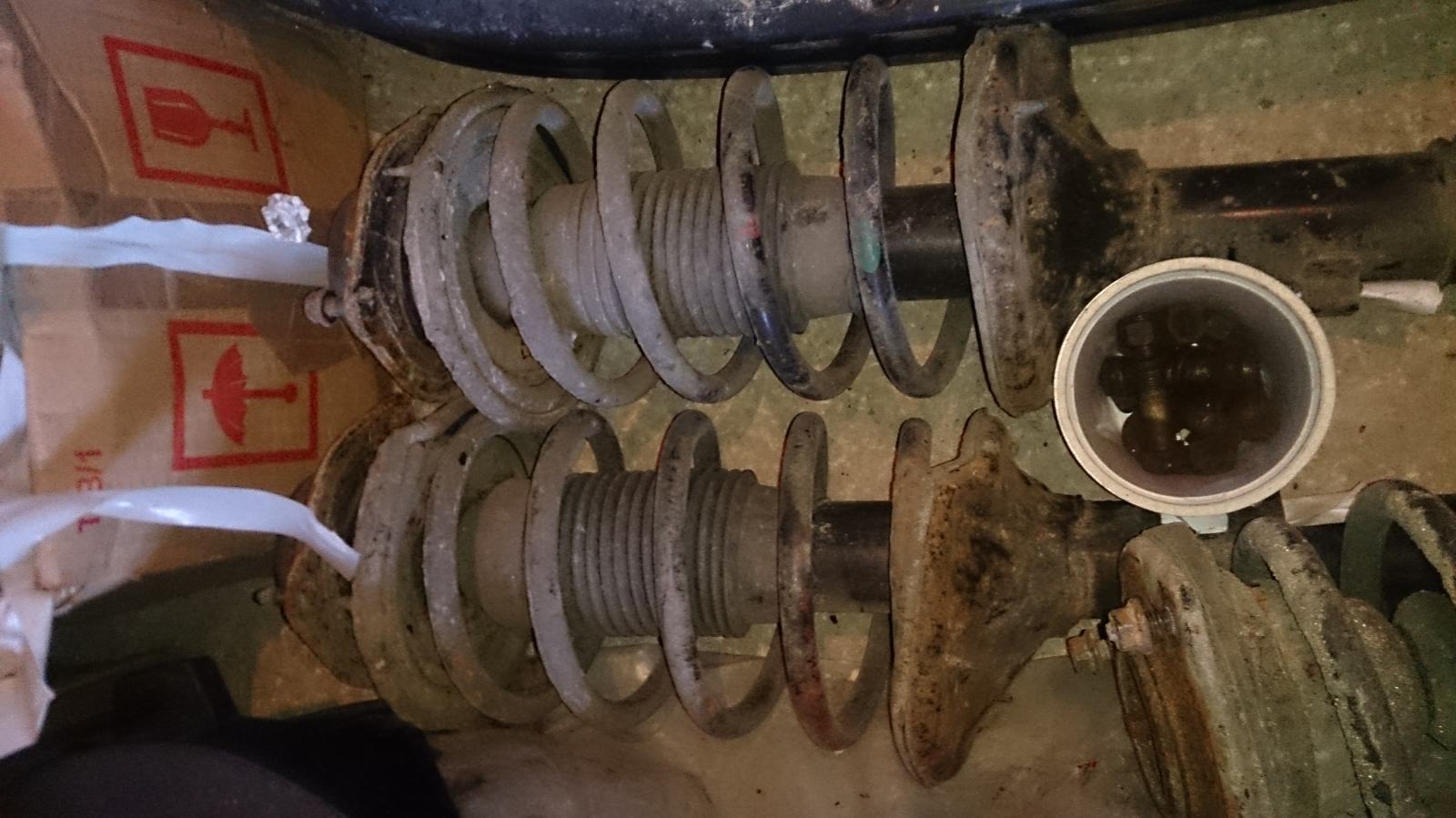 Hyundai Accent amortizeri sa oprugama,više proizvođača 94-2012g