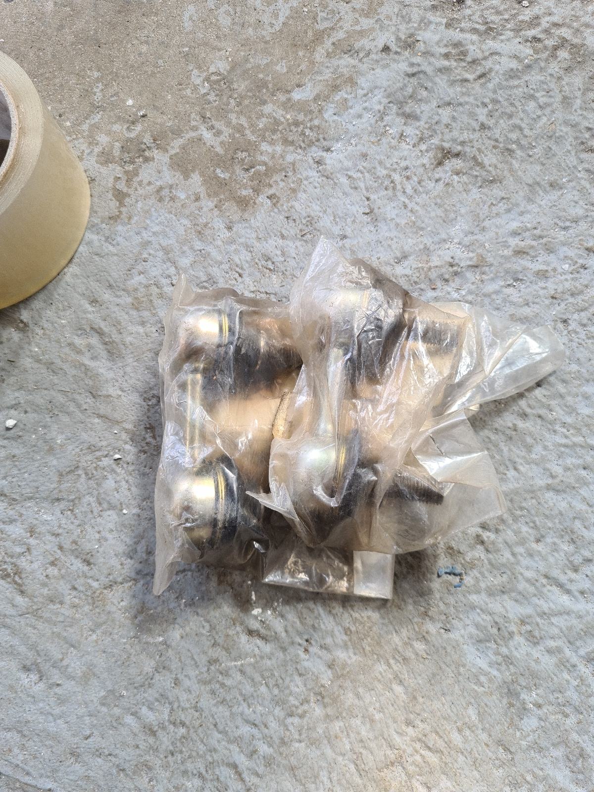 Mitsubishi Pajero Balans štangice 4056A014