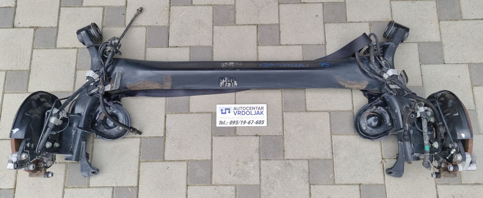 Nissan Qashqai 2015/Zadnji most