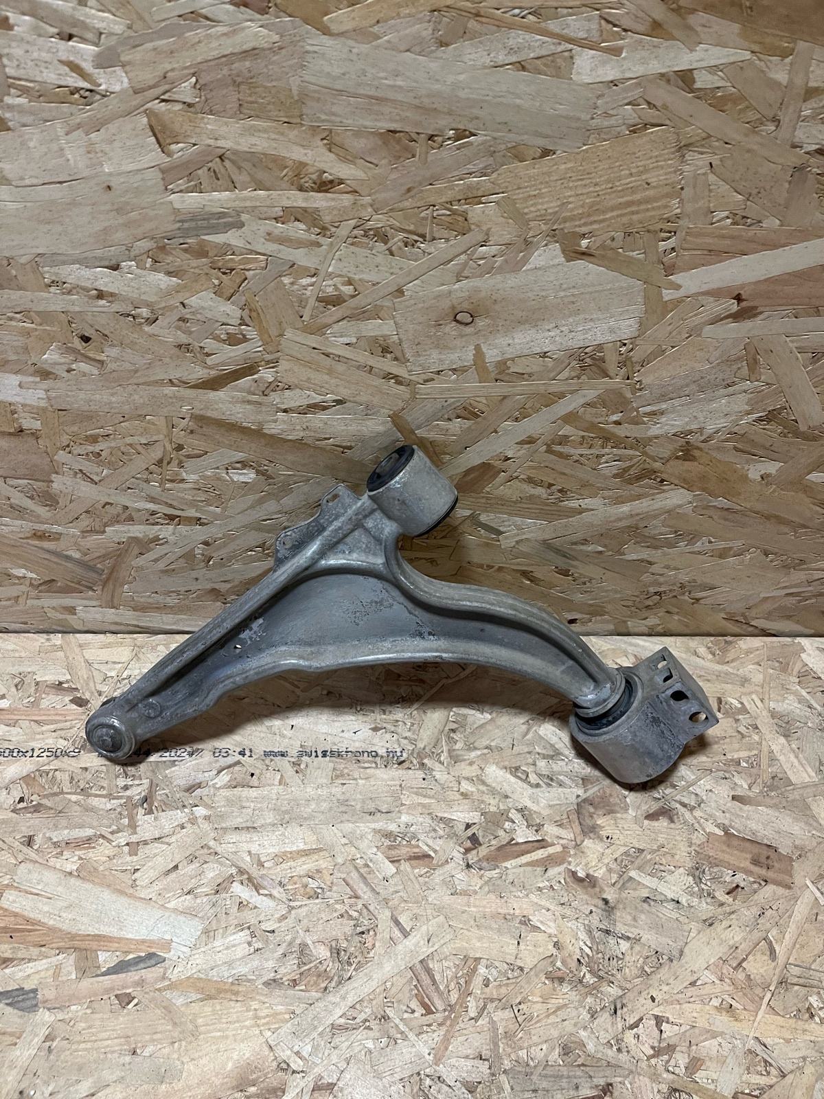 Opel astra j desna vilica