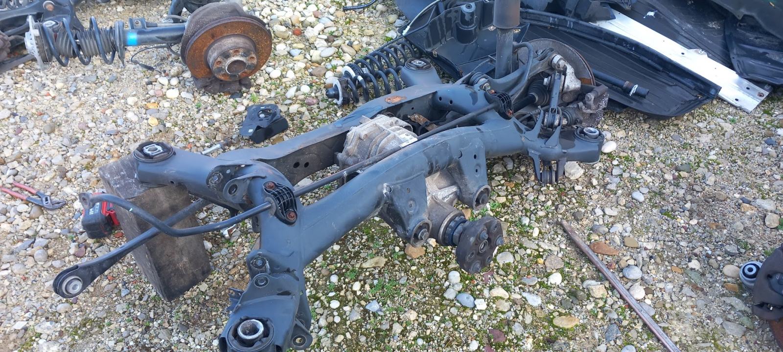 rukavac glavčina komplet sa vilicom BMW G20 G21 zadnji komplet