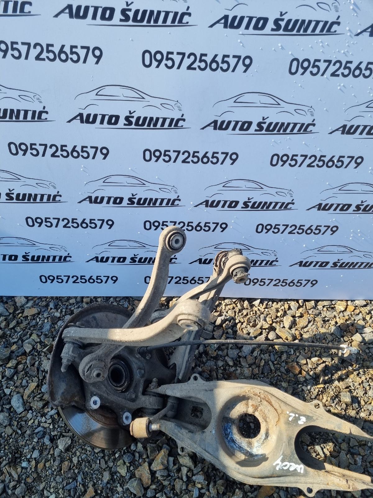 RUKAVAC ZADNJI LIJEVI MERCEDES C KLASA W204