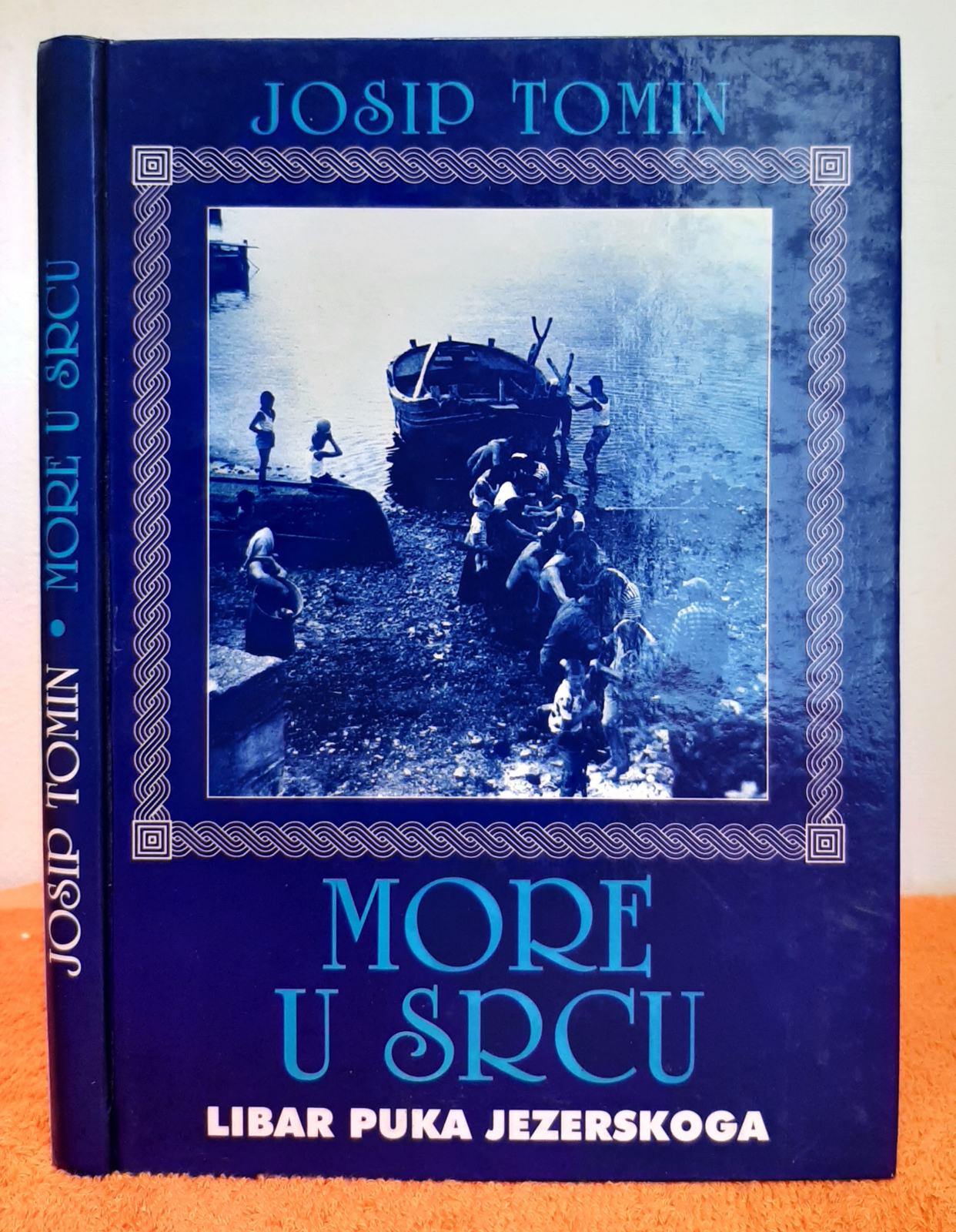 More u srcu - Josip Tomin