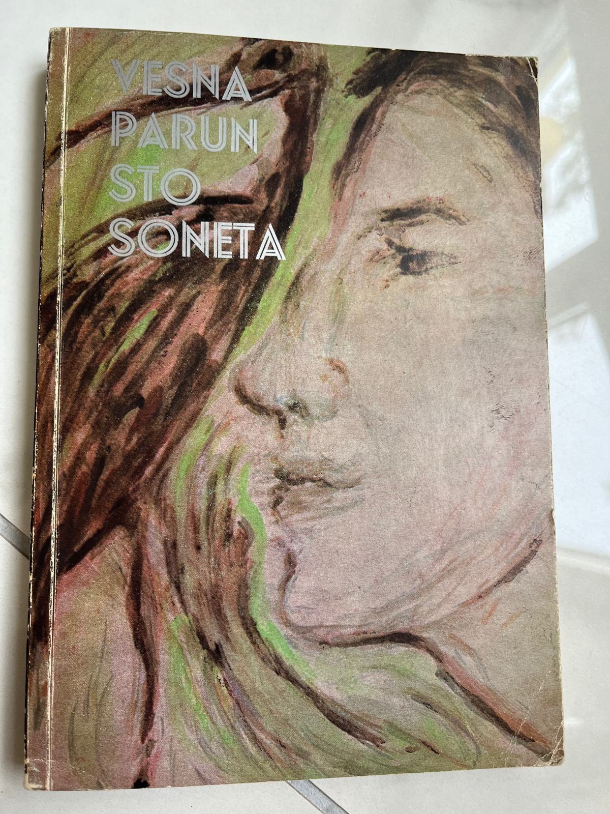 VESNA PARUN, Sto soneta