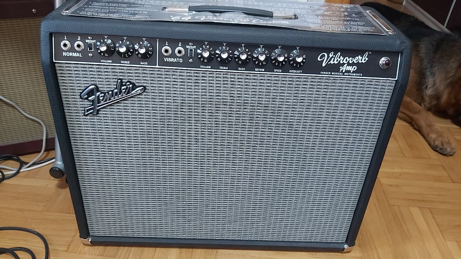 FENDER 64 REISSUE VIBROVERB CUSTOM SHOP CESAR DIAZ SRV MOD