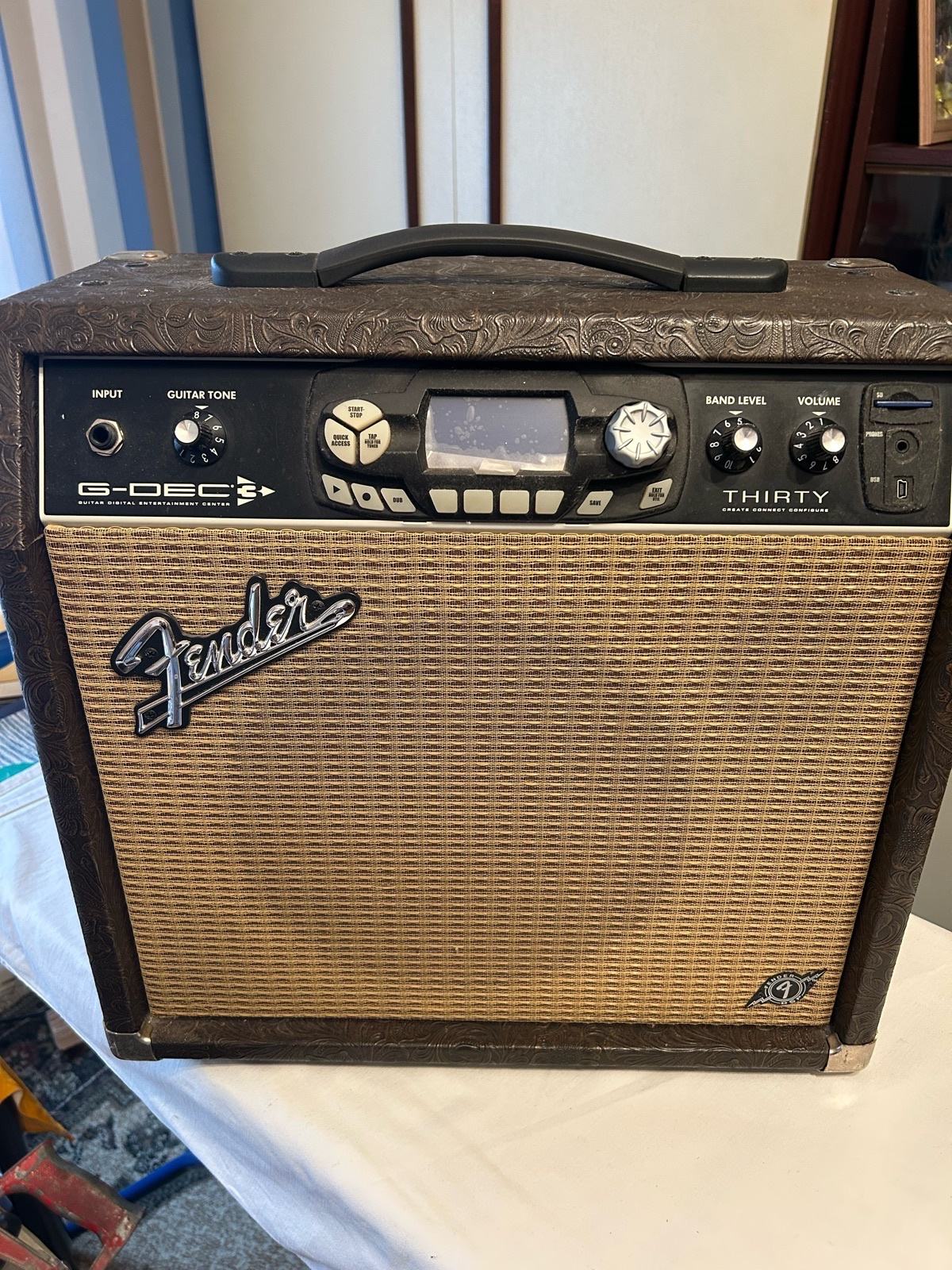 Fender G-DEC 3 pojacalo