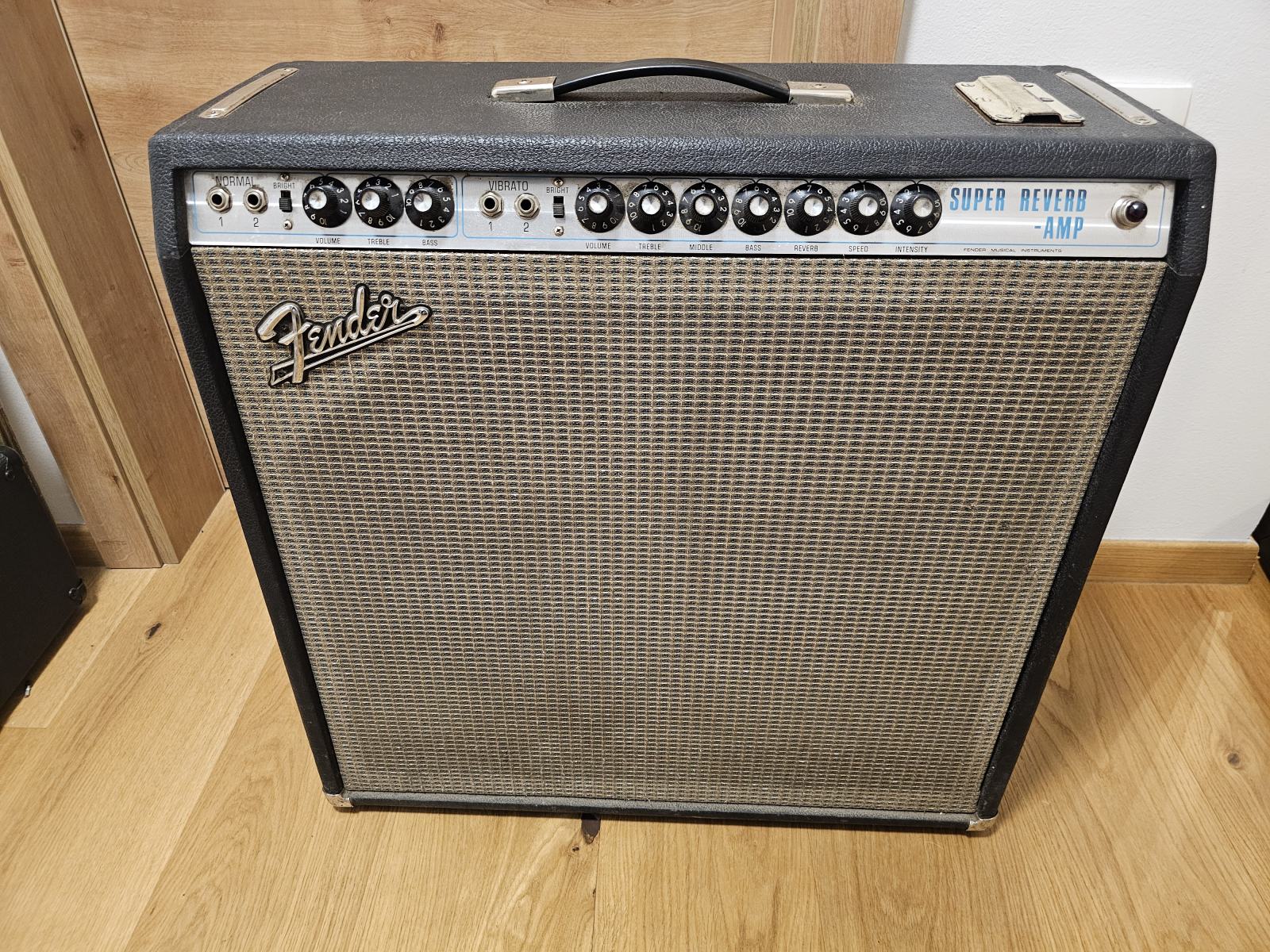 Fender Super Reverb 410 AB763 iz 1969
