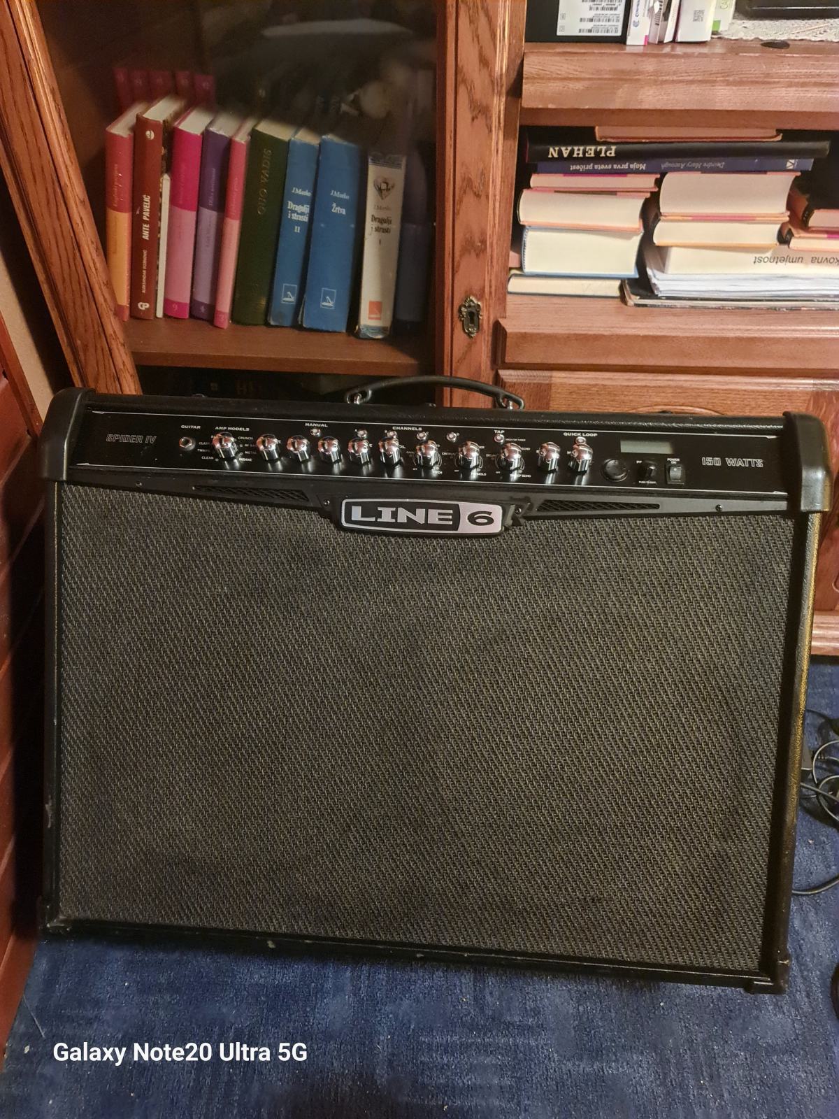 Line 6 SPIDER IV 150 W 2X12 CELESTION