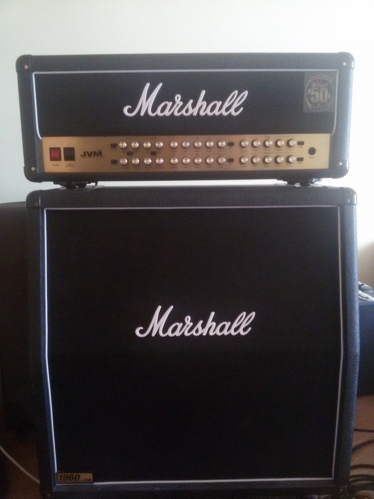 Marshall JVM 410H i Marshall 1960 A Lead