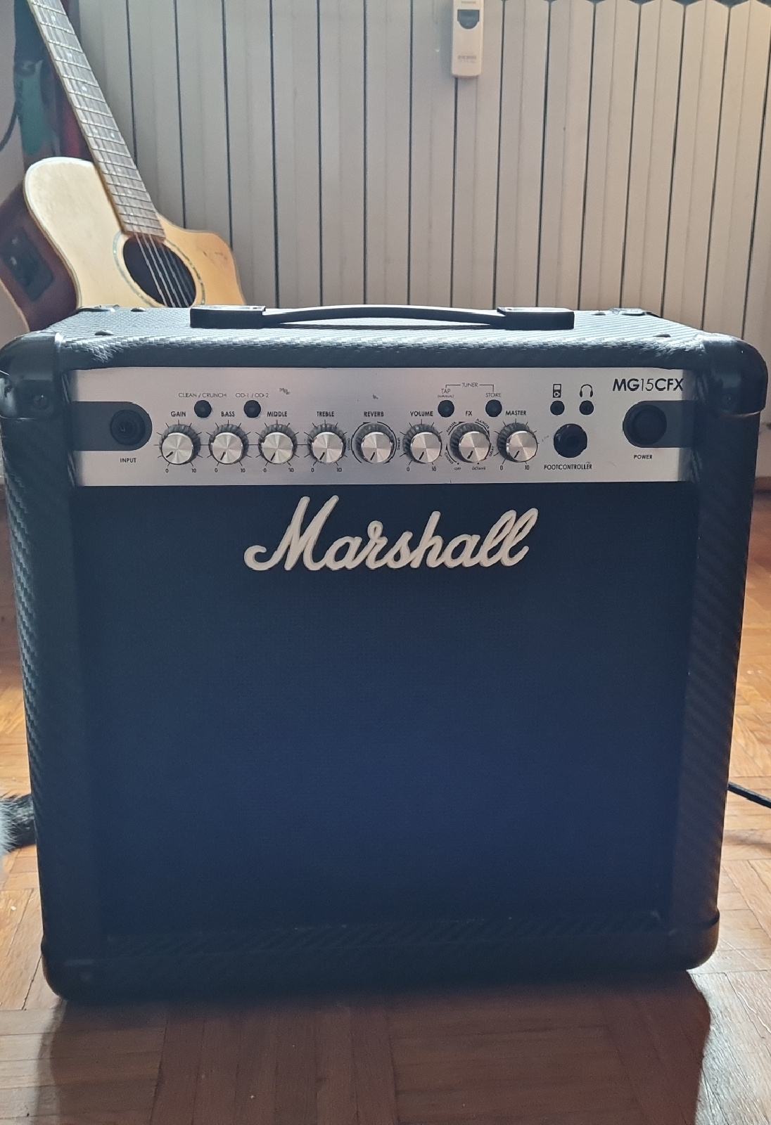 Marshall MG15CFX