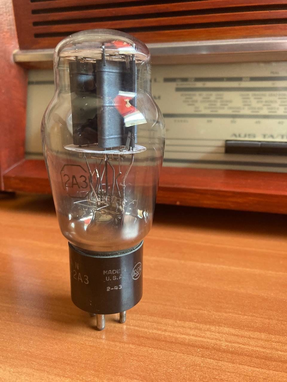 Sniženo - NOS lampa JAN CRC 2A3, made in U.S.A. (1 komad)