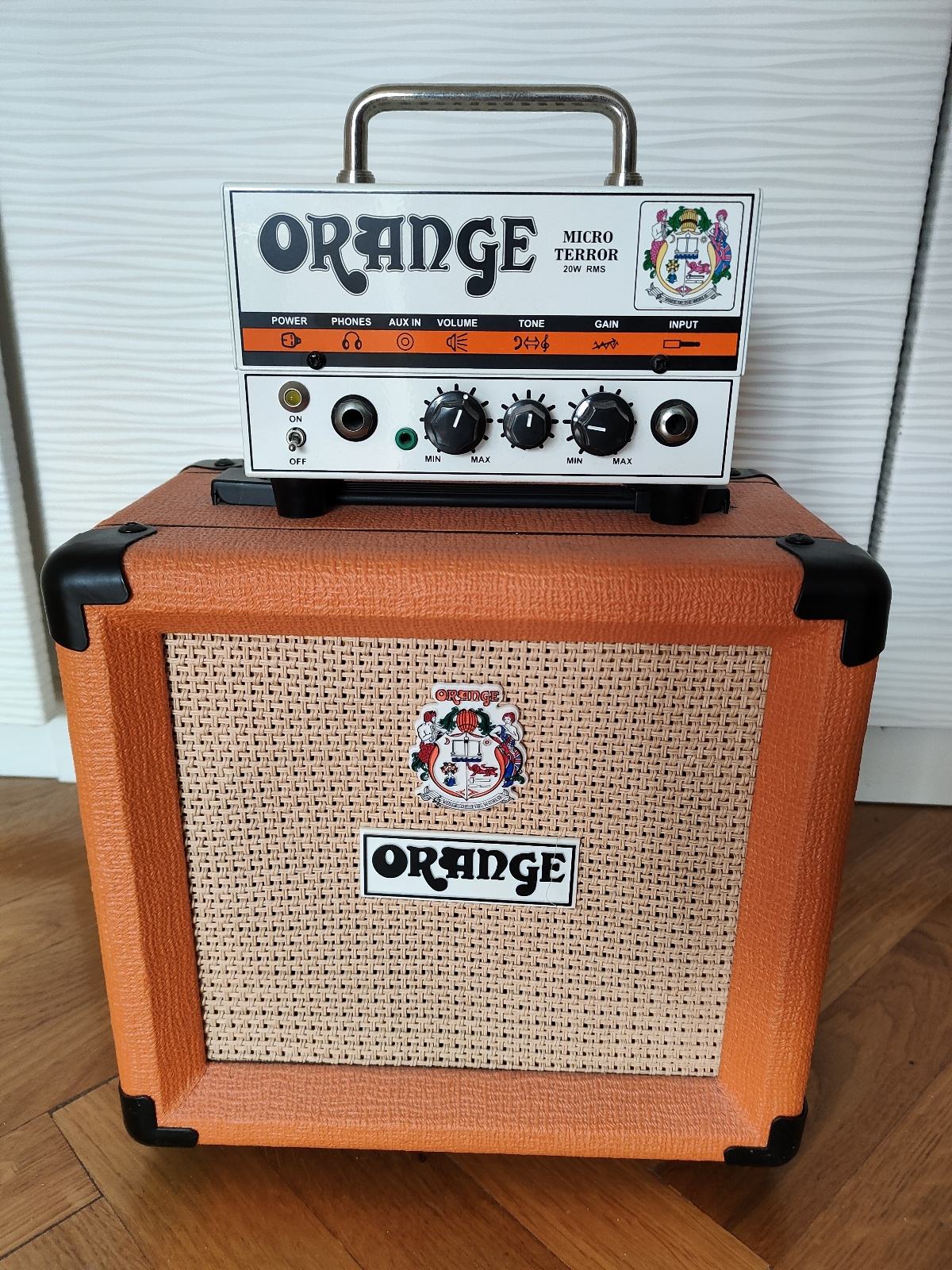 Orange Micro Terror half stack 1x8