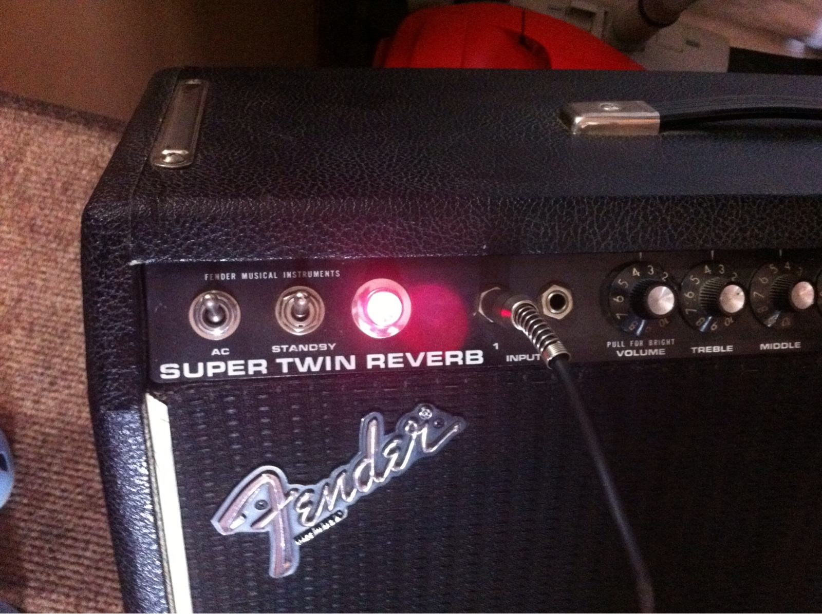 Vintage , Fender super Twin reverb