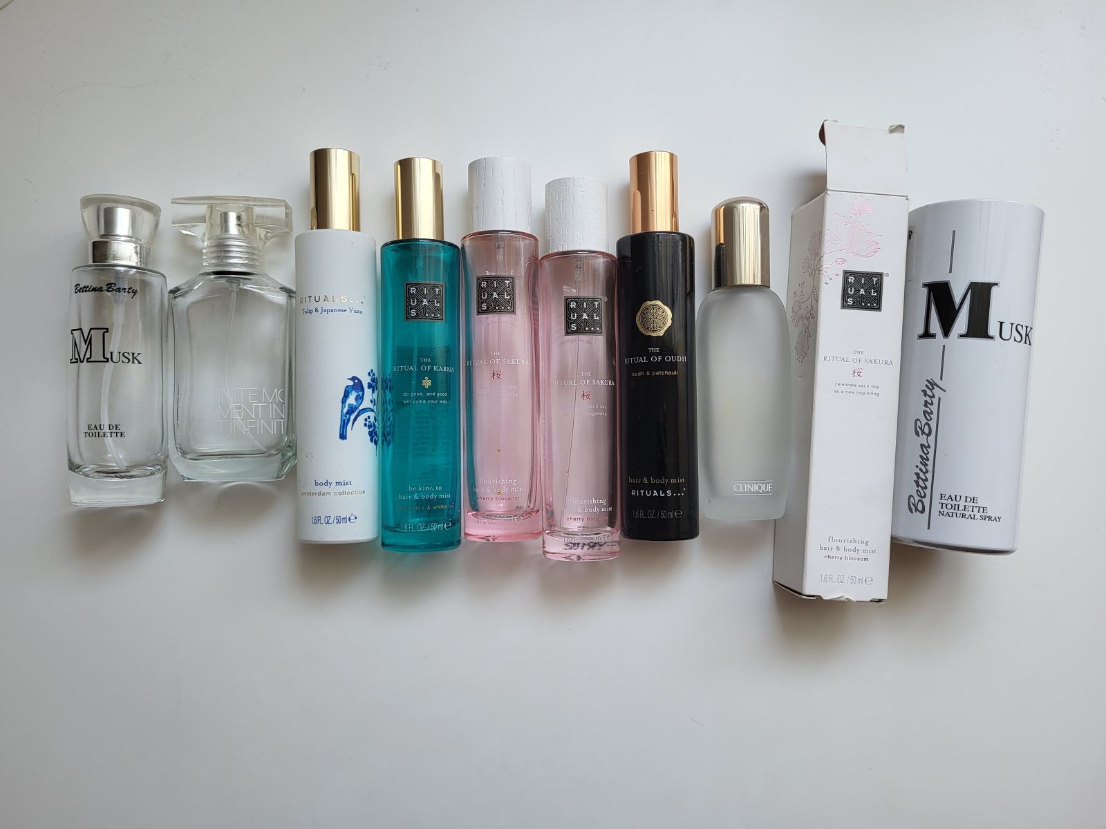 Prazne bočice za parfeme poklanjam