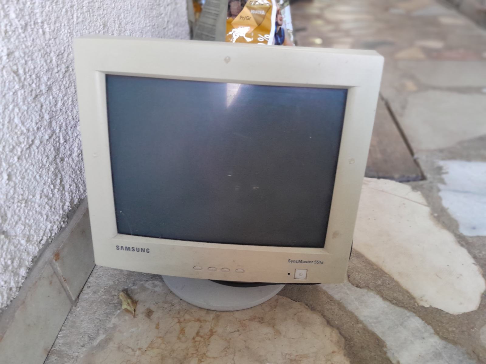 samsung monitor
