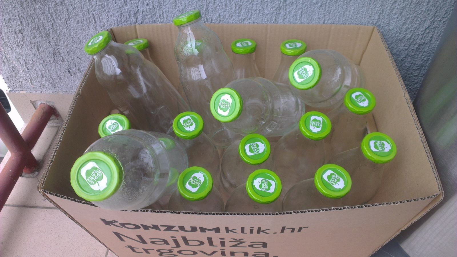 staklene boce od 1 litre